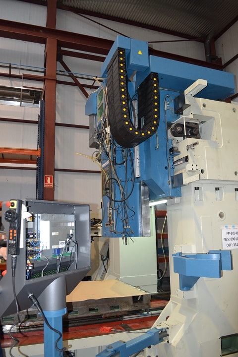 Second hand milling machines - NC Service